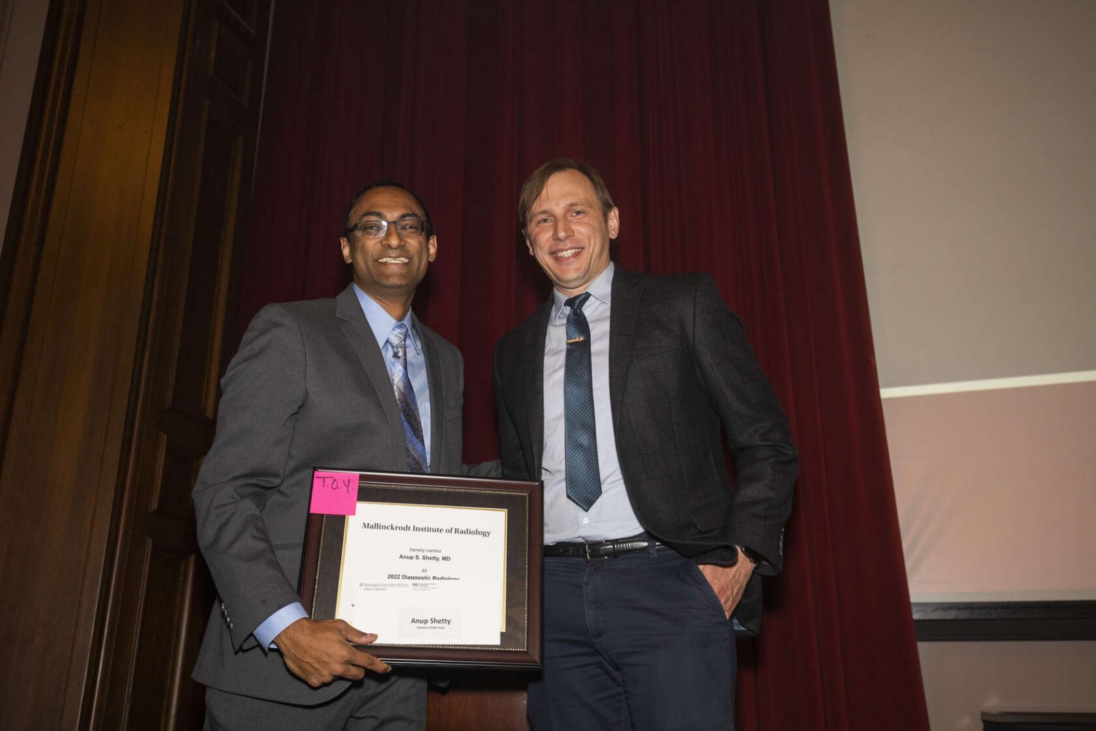 Radiology Residents, Fellows Celebrate Graduation - Mallinckrodt ...